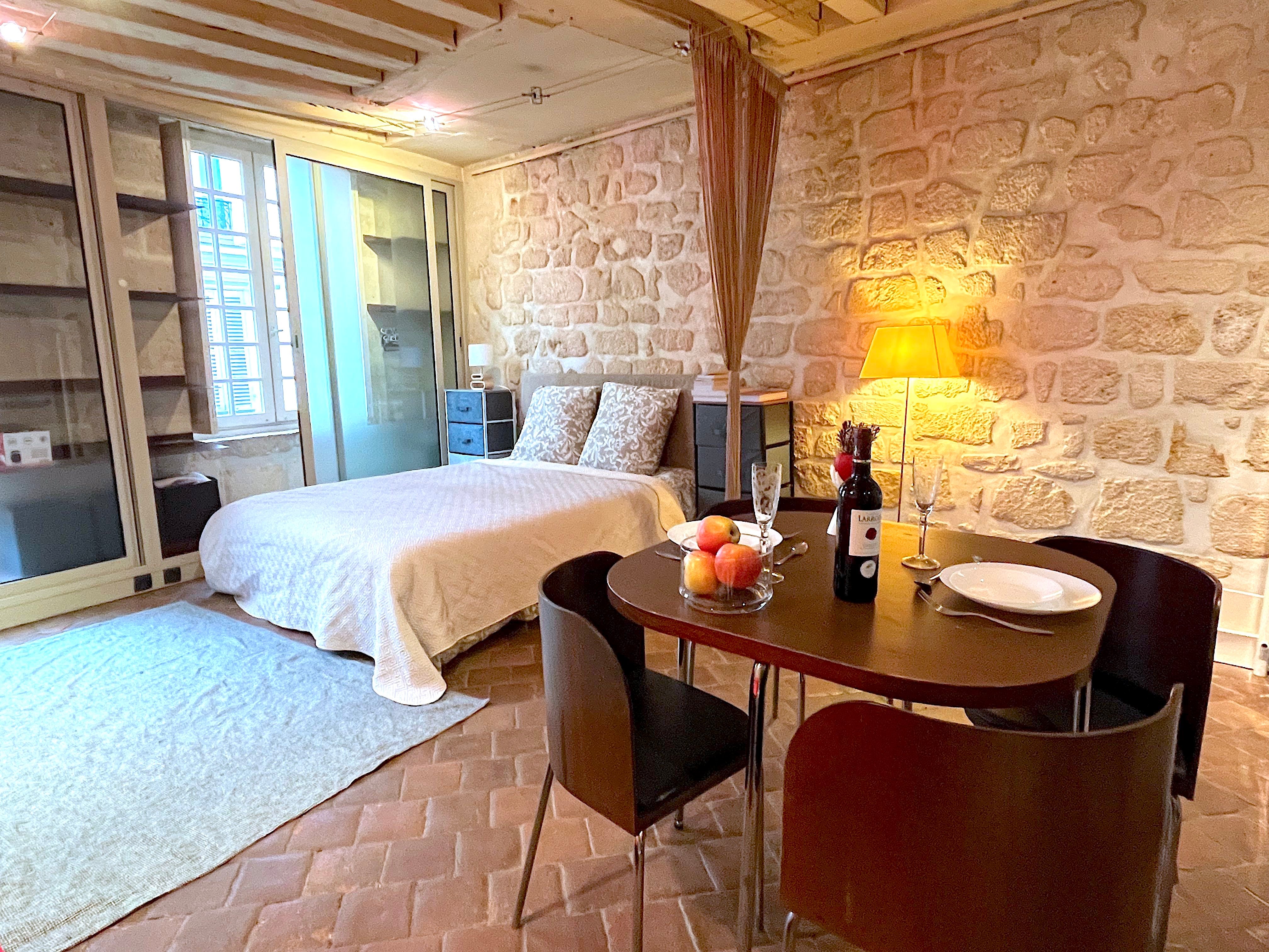 Loft Saint André – The French Concierge